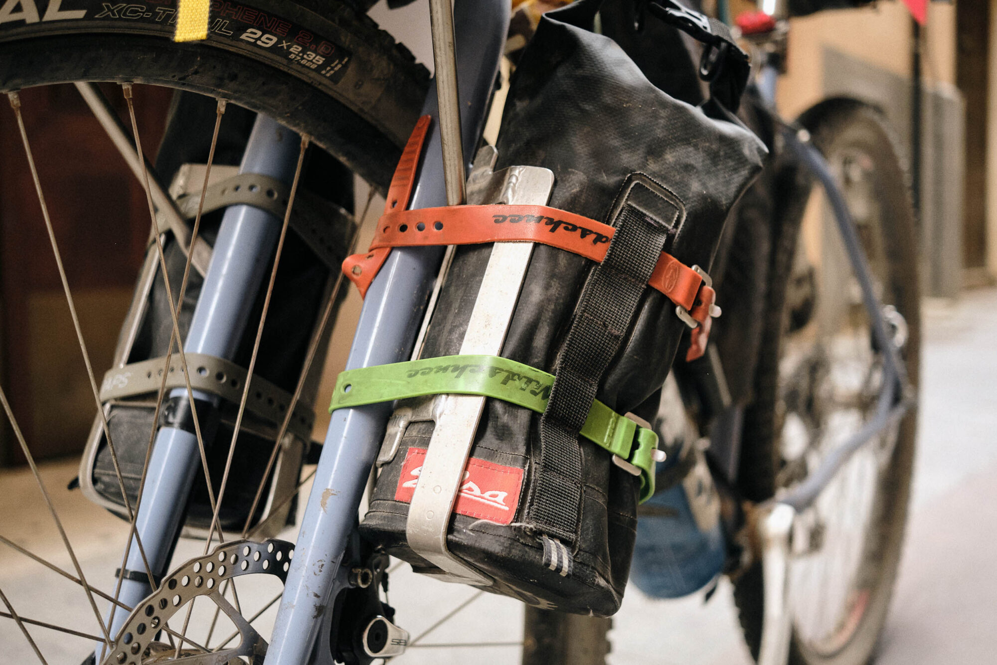 Reader's Rig: Daniel's Singular Swift - BIKEPACKING.com