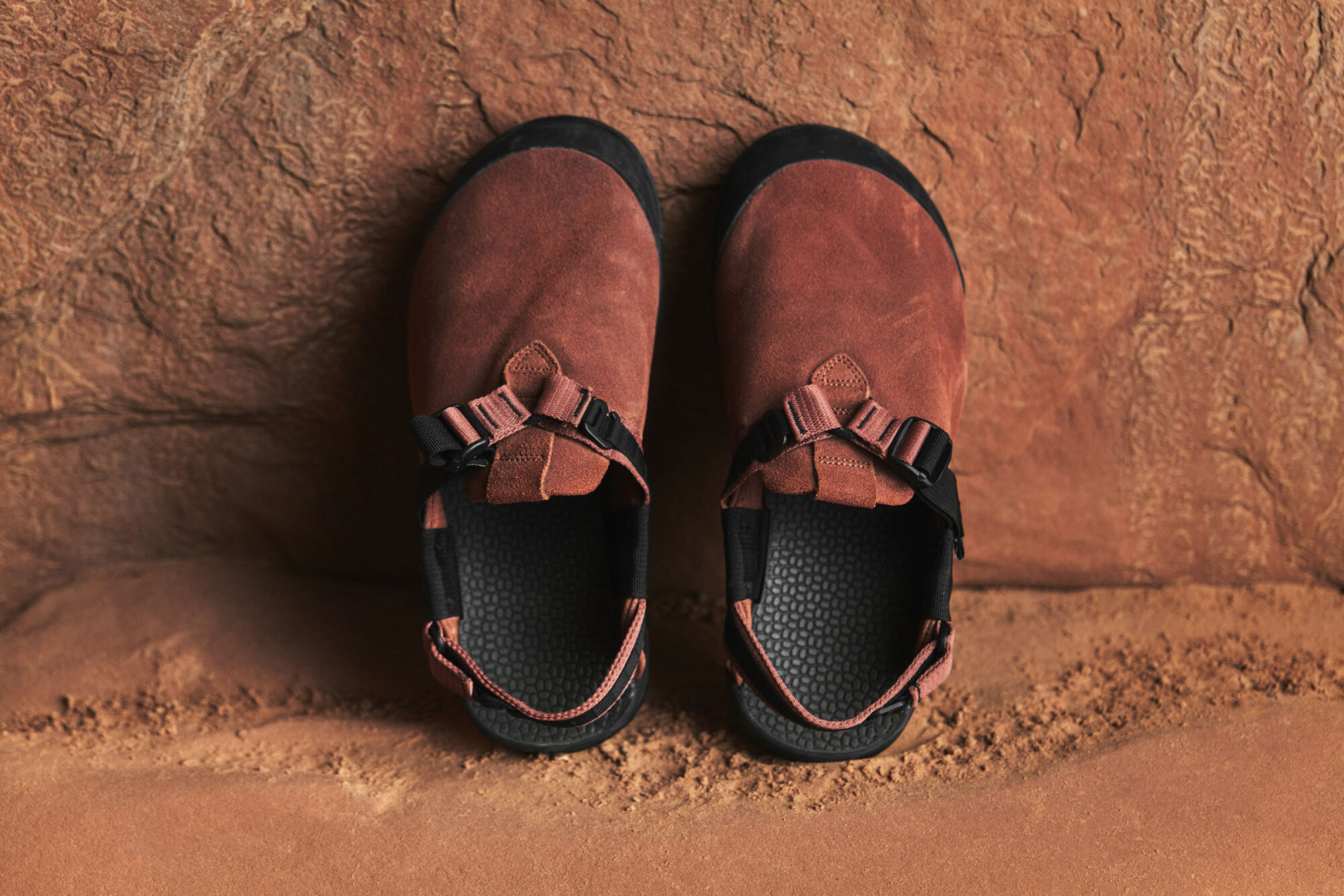 2024 Bedrock Cairn Evo and Desert Clay Mountain Clog - BIKEPACKING.com