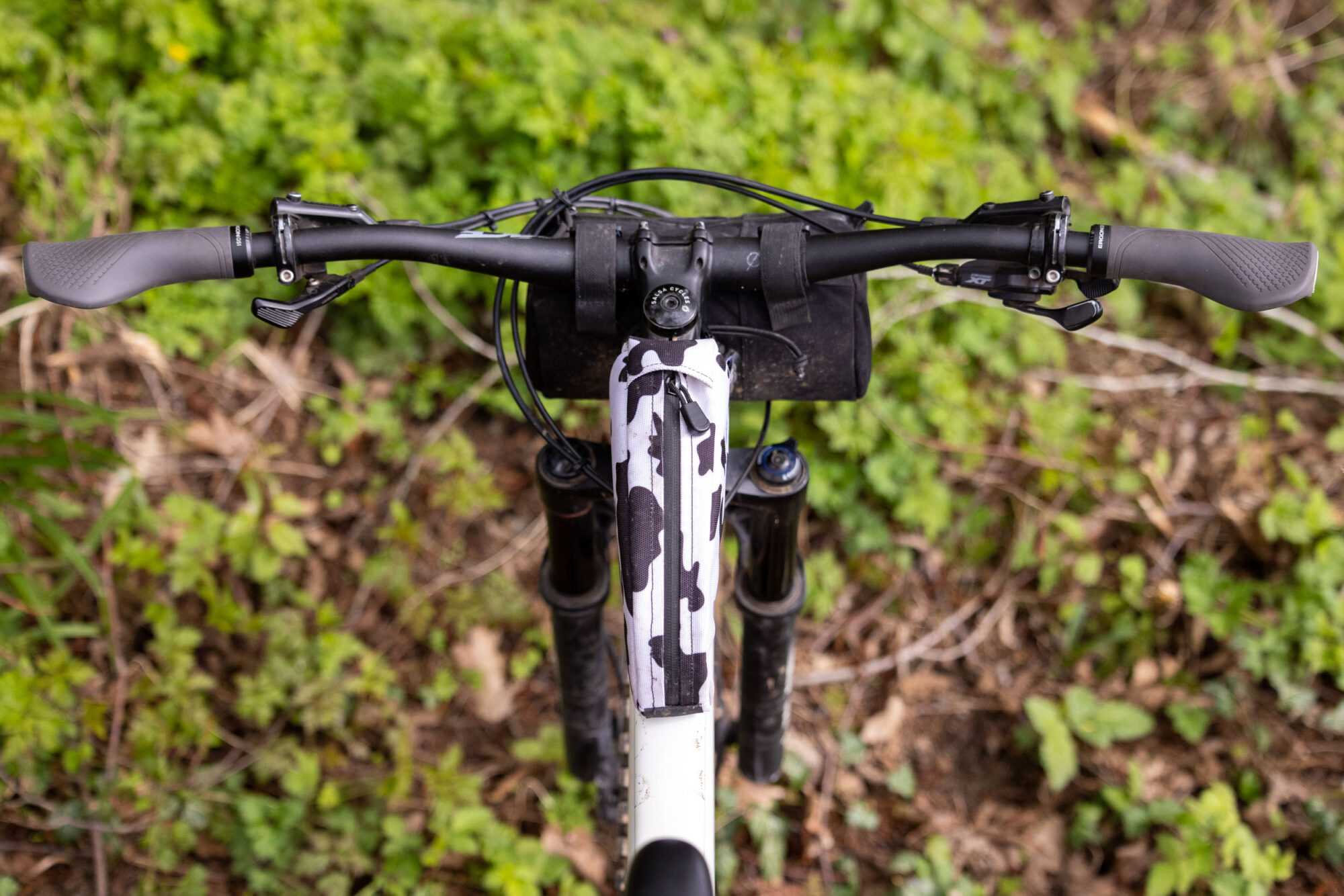 Outer Shell Top Tube Bag Review - BIKEPACKING.com