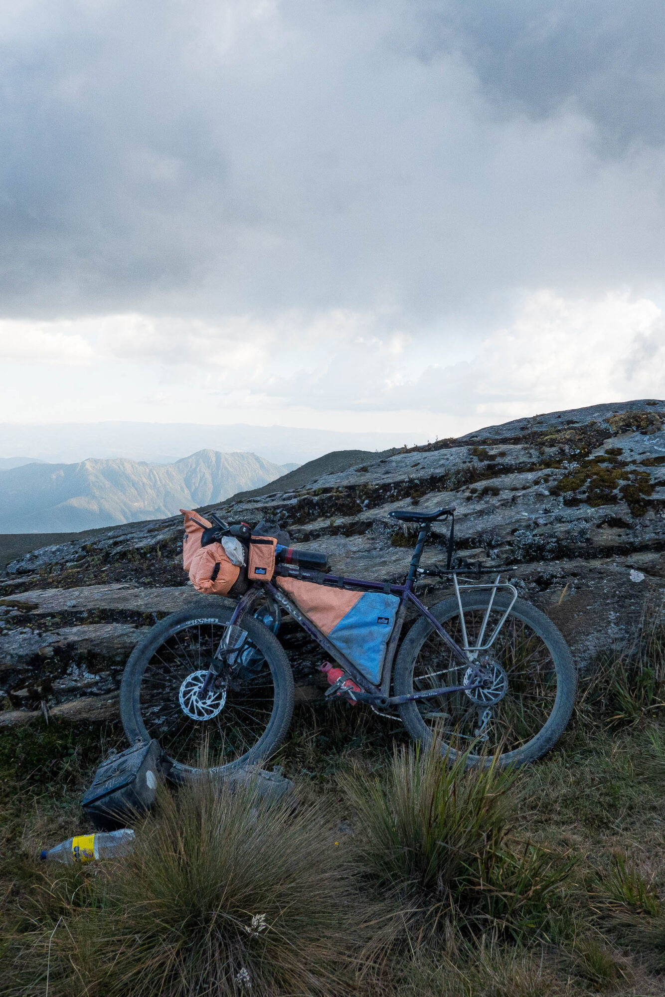 Reader's Rig: Hannes's Surly Karate Monkey - BIKEPACKING.com