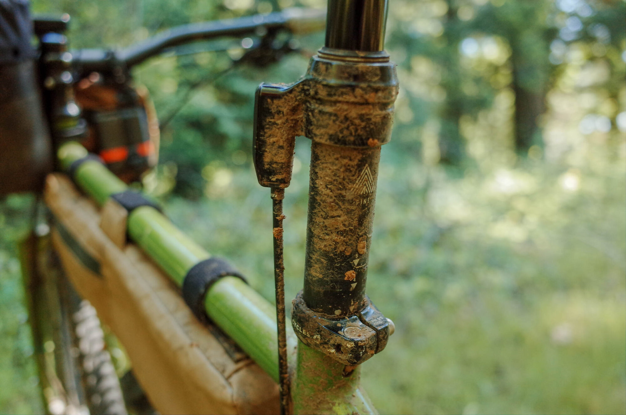 Reader's Rig: Ben's Velo Orange Piolet - BIKEPACKING.com