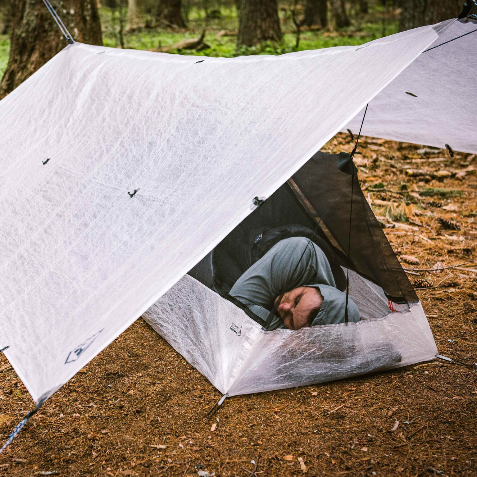 Check out the Sub-6-Ounce Hyperlite Splash Bivy - BIKEPACKING.com