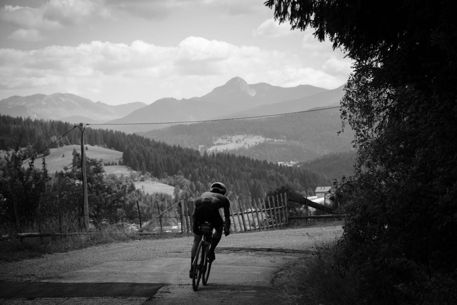 Robin Gemperle Wins 2024 Transcontinental Race No.10 - BIKEPACKING.com