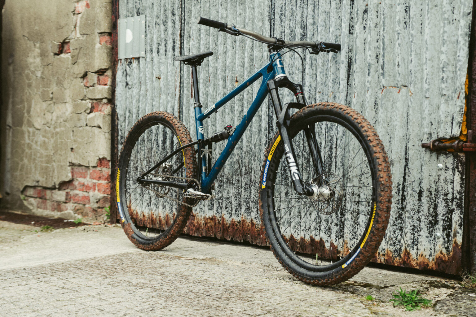 Pre-Orders Open for Starling Cycles Beady Little Eye V3 - BIKEPACKING.com