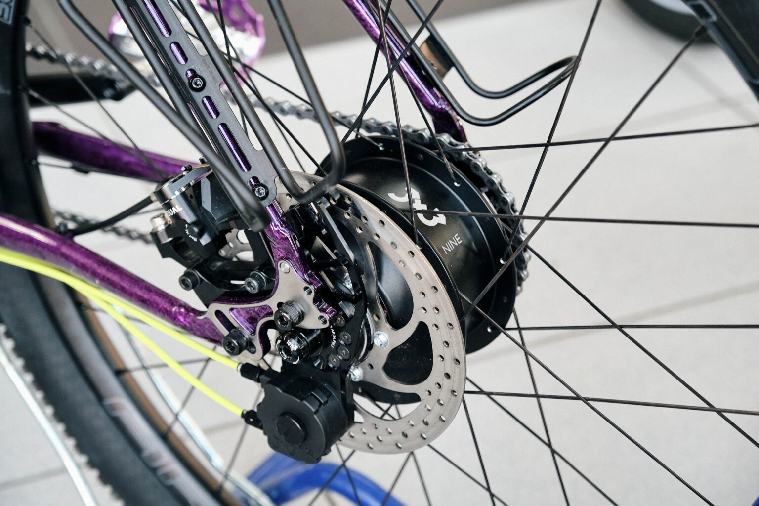 The 3X3 NINE is a Durable Nine-Speed Gear Hub - BIKEPACKING.com