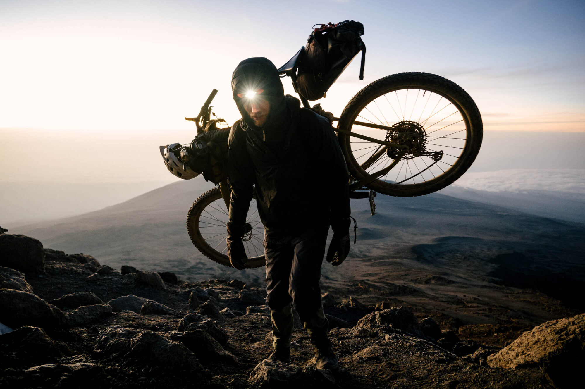 Restrap Hike-a-Bike Harness Review: More Than a Gimmick - BIKEPACKING.com