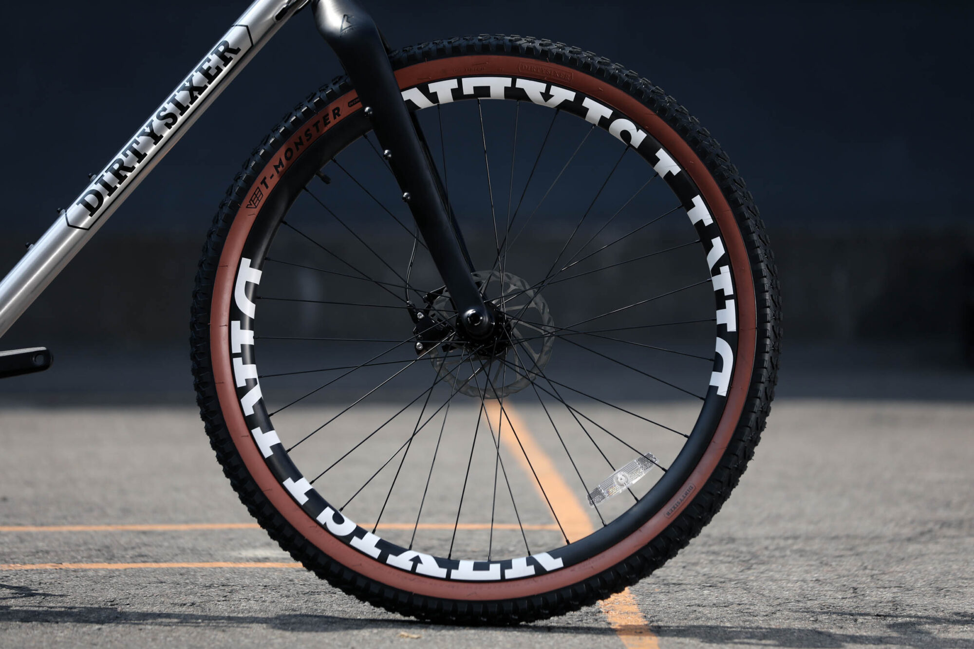 DirtySixer Gravel Bike - BIKEPACKING.com