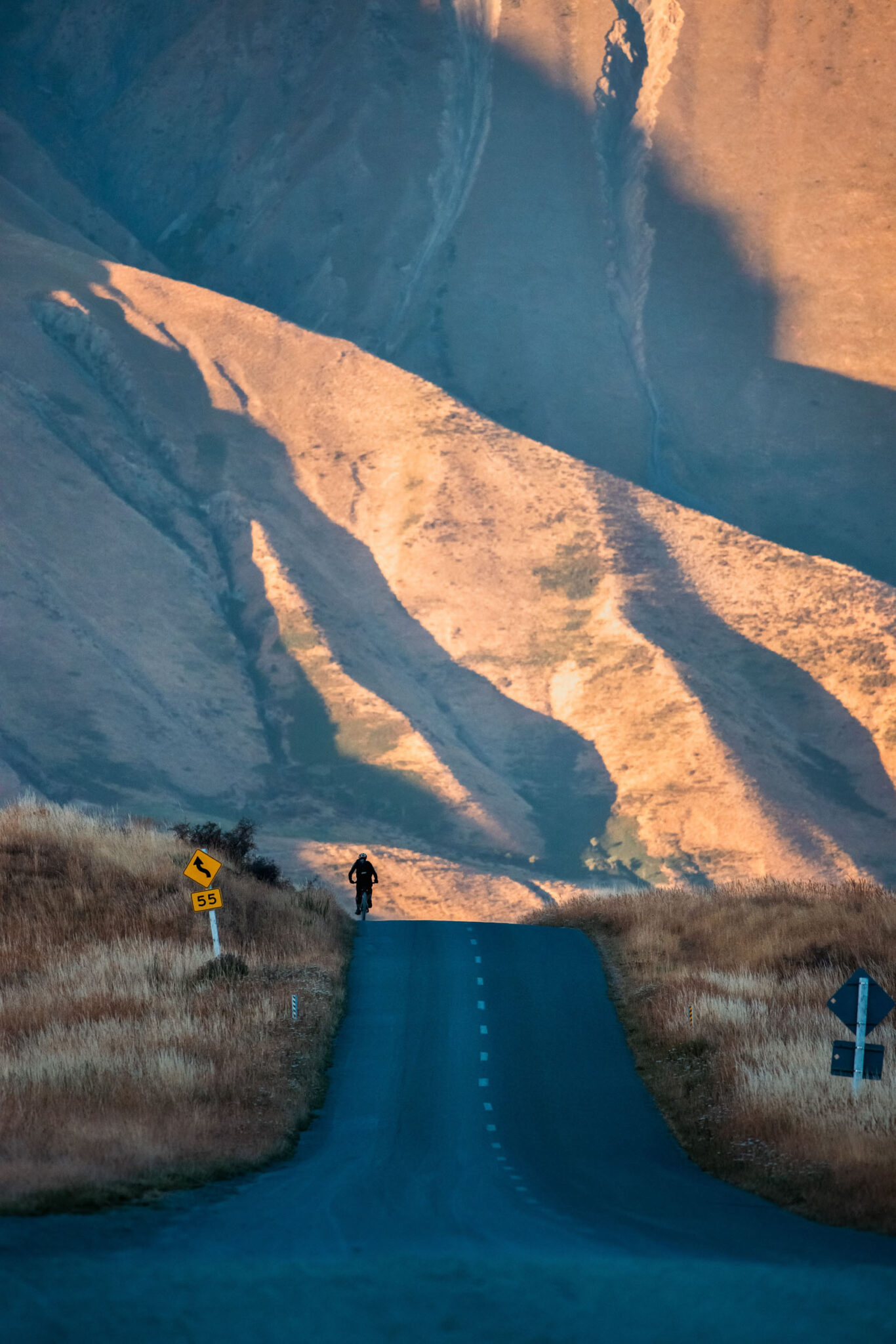 Fronting Up: Tour Te Waipounamu Film - BIKEPACKING.com