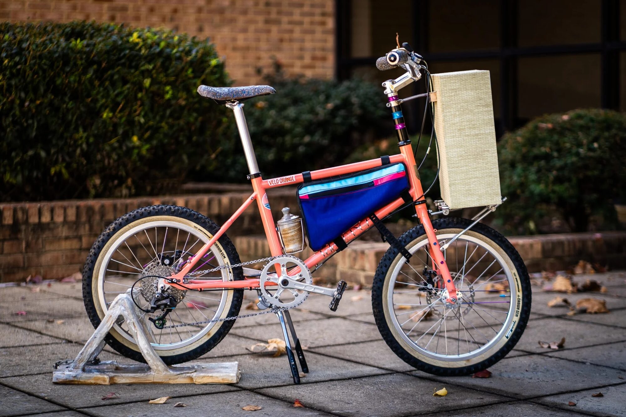 Velo Orange's Yakimono Neutrino - BIKEPACKING.com