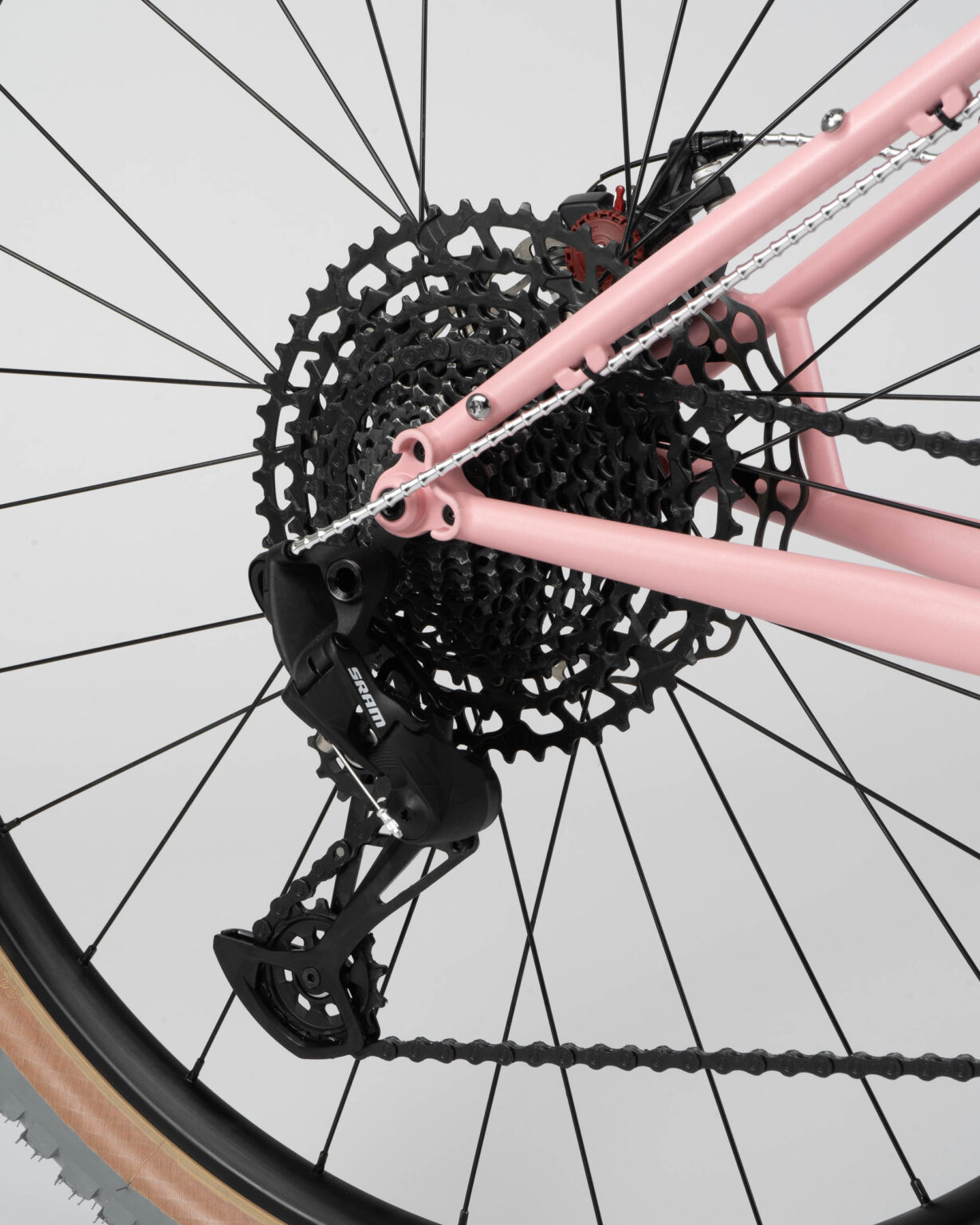 This Dune-Inspired Bombtrack Beyond+ is Stunning - BIKEPACKING.com