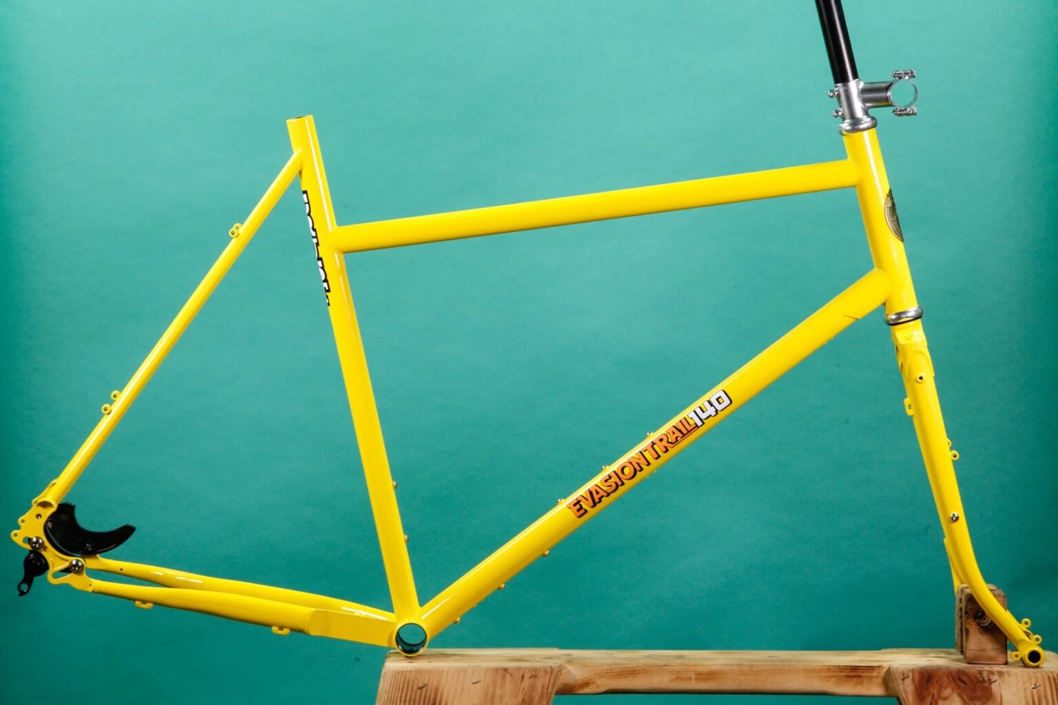 Crust Evasion Trail 140- BIKEPACKING.com