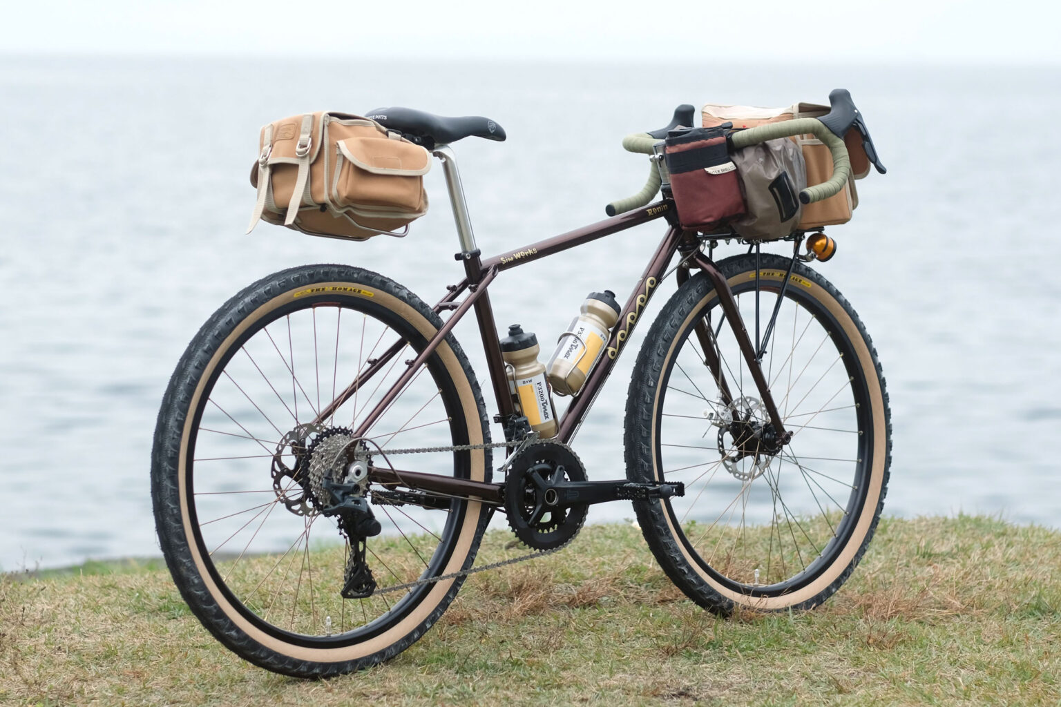 SimWorks Doppo Ronin - BIKEPACKING.com