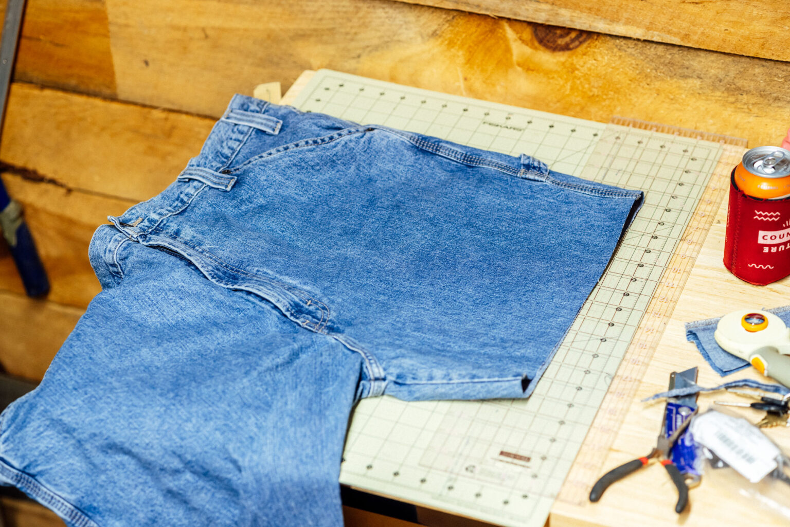 DIY Pants-Leg Stuff Sack (Rack Bag) - BIKEPACKING.com