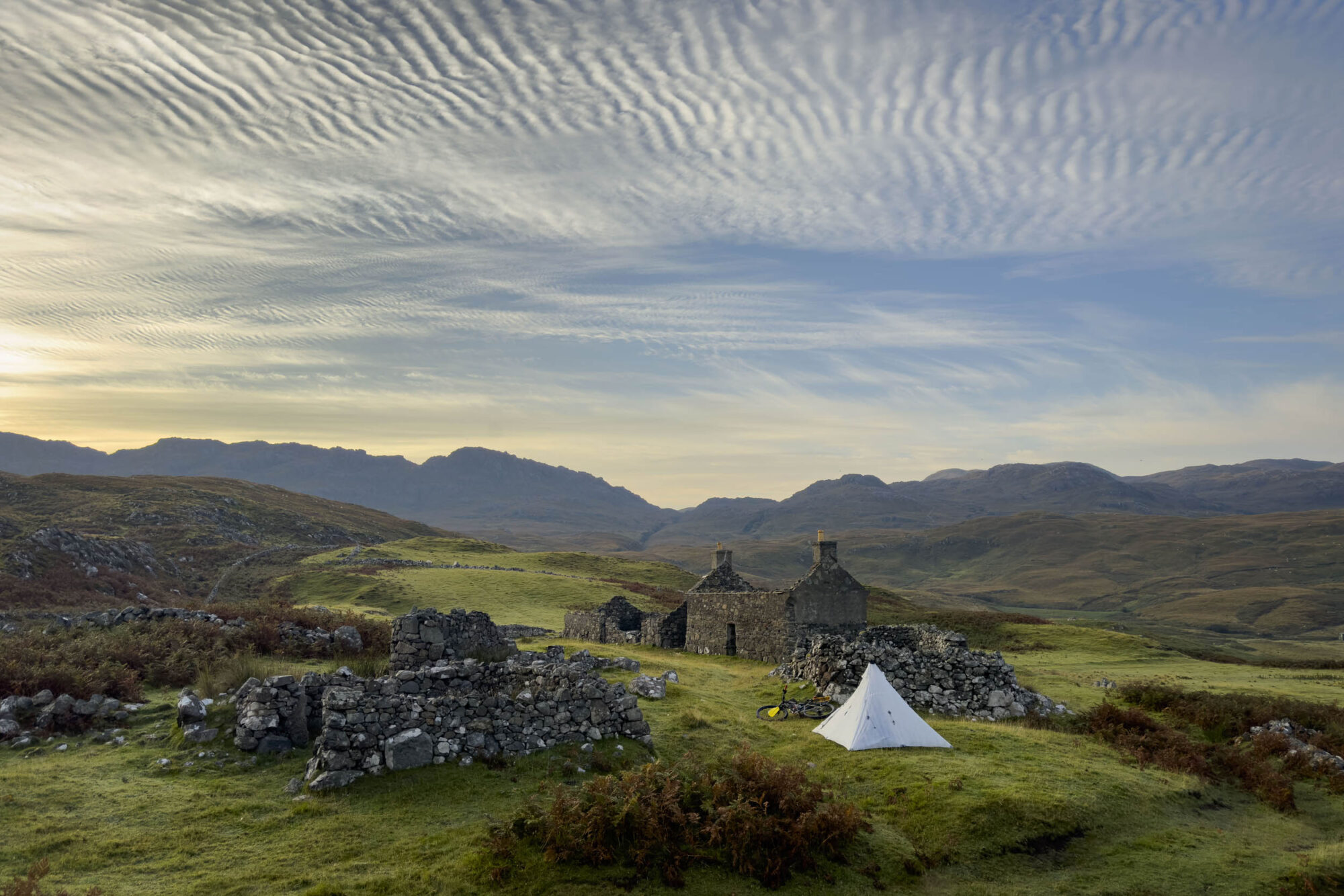 The Great Western Loop (Headland of the Great Seas) - BIKEPACKING.com