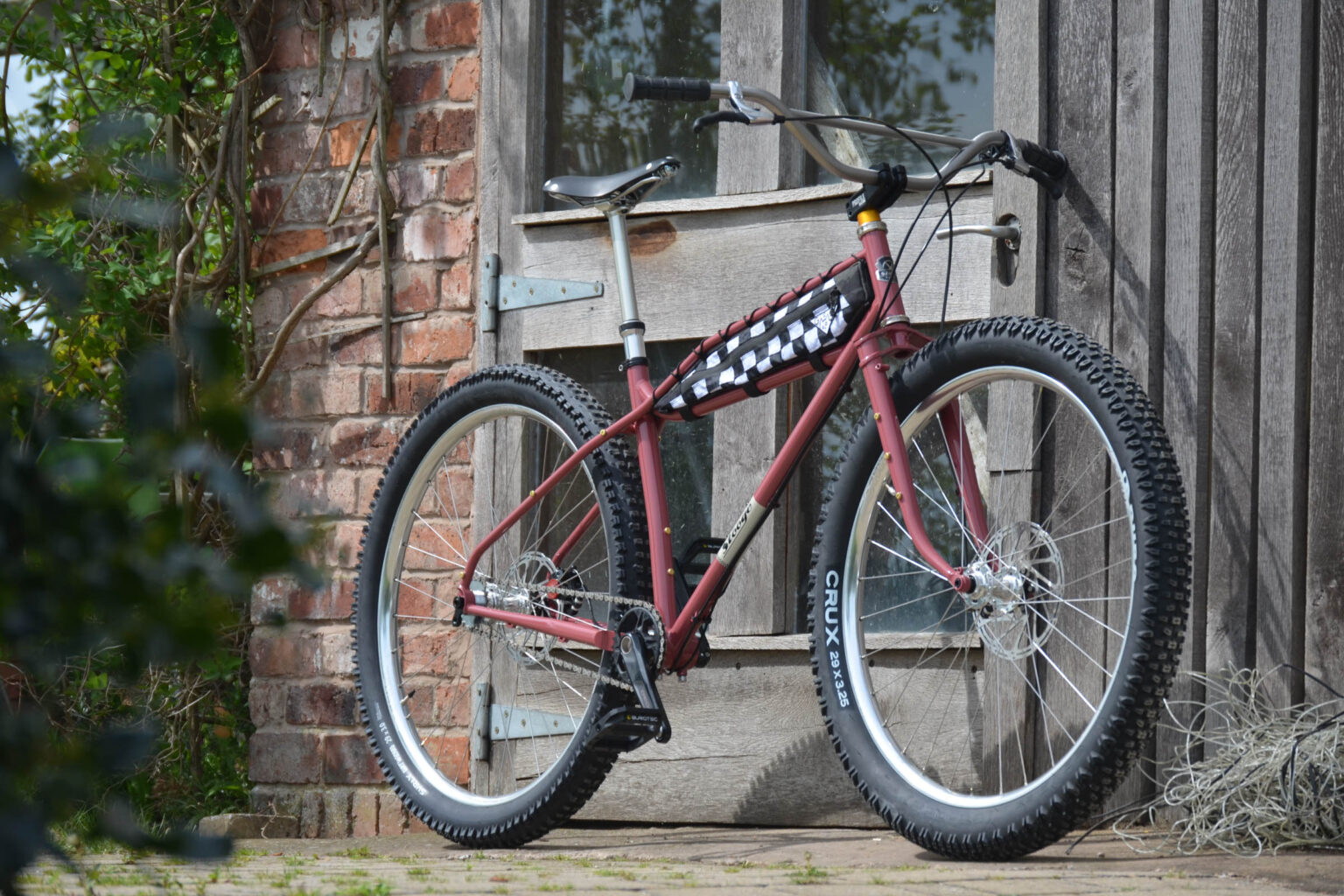 2025 Stooge Speedbomb - BIKEPACKING.com