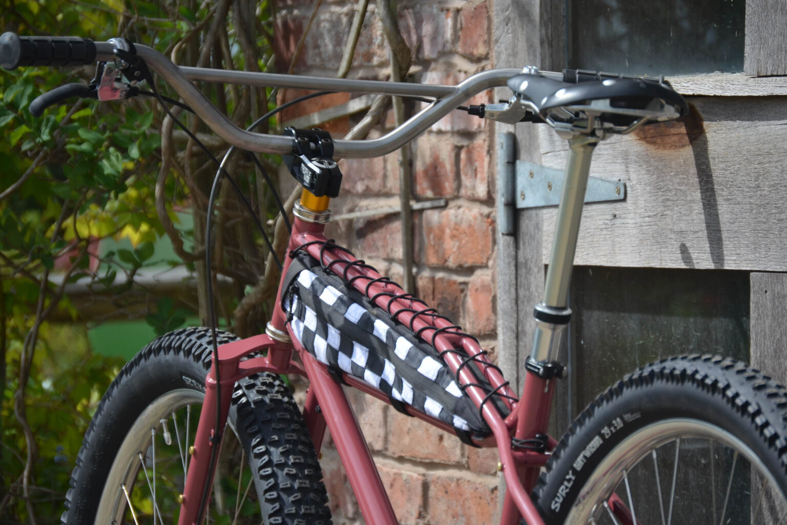 2025 Stooge Speedbomb - BIKEPACKING.com