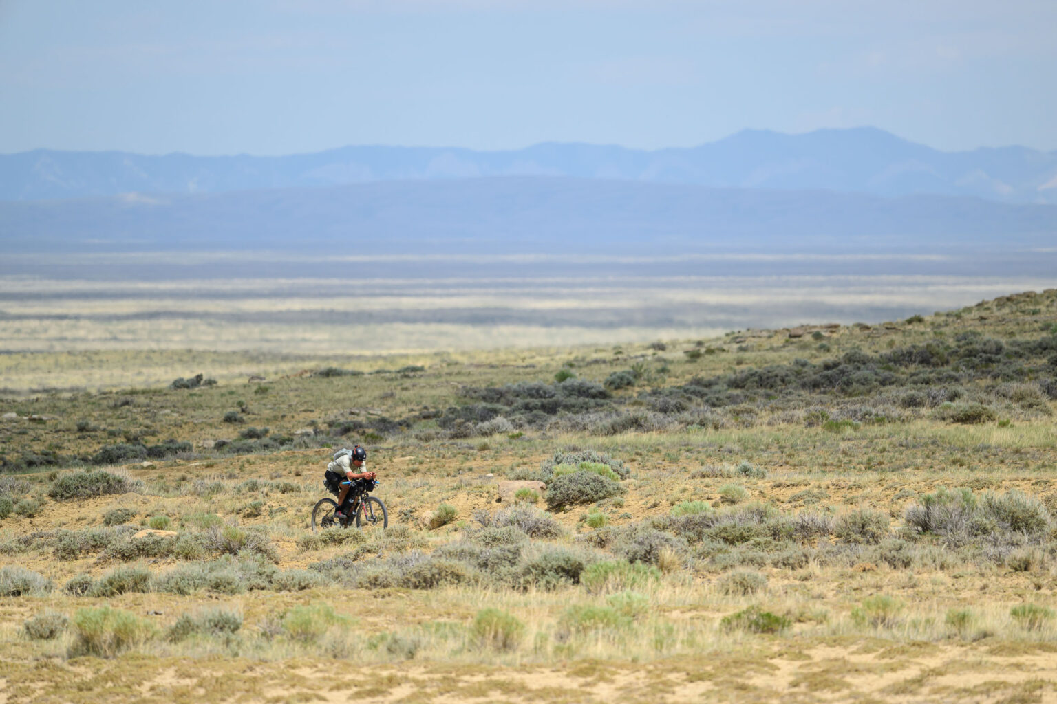 2025 Tour Divide Day 8: Great Divide Basin - BIKEPACKING.com