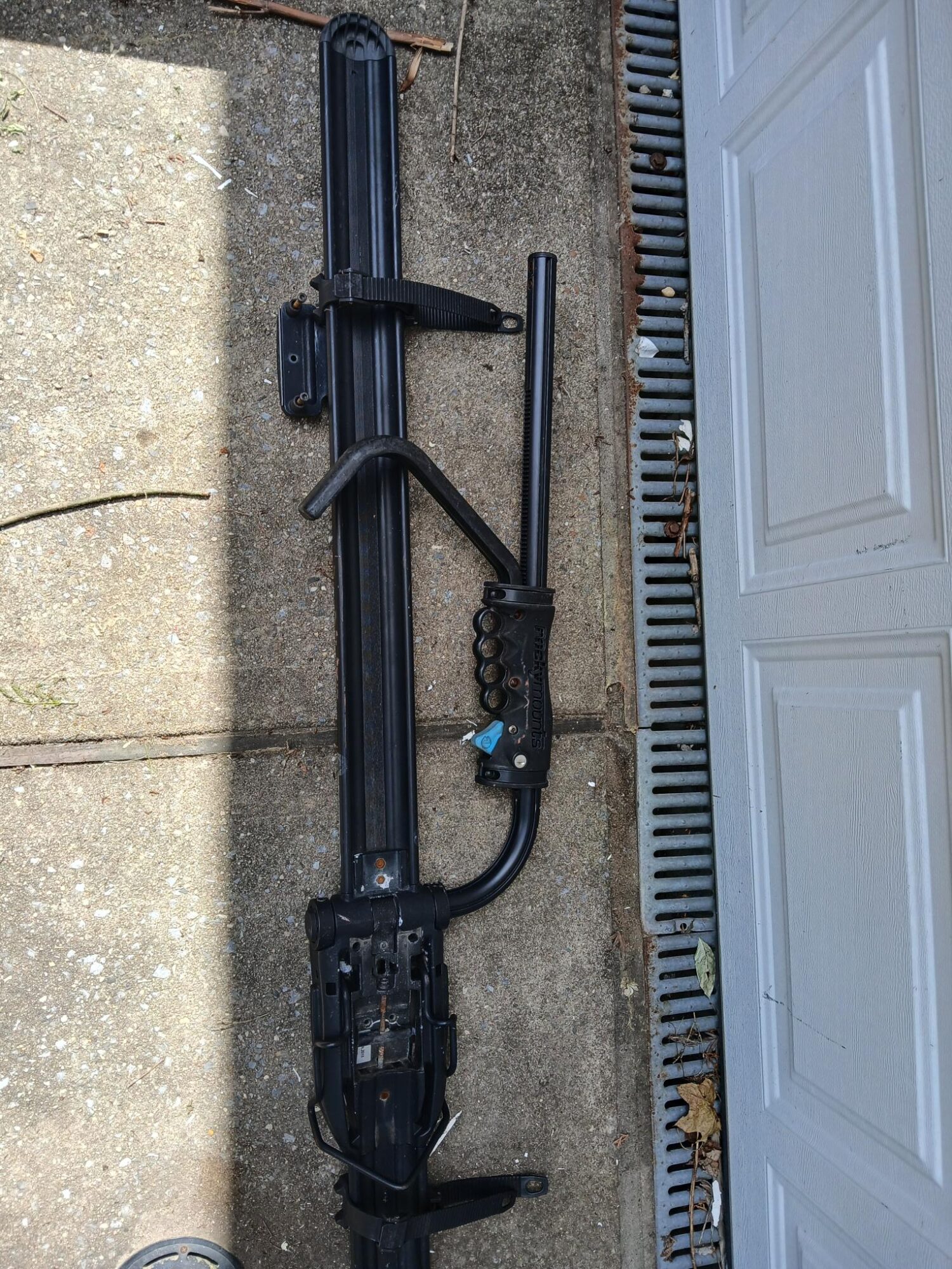 Rocky Mount Roof Rack - BIKEPACKING.com