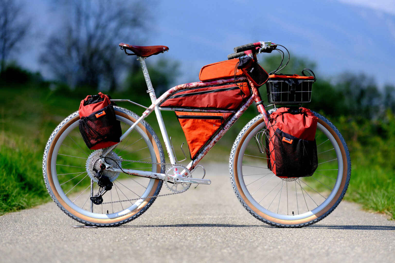 Timothe Girard's Jolie Rouge and the Tour of Artisans - BIKEPACKING.com