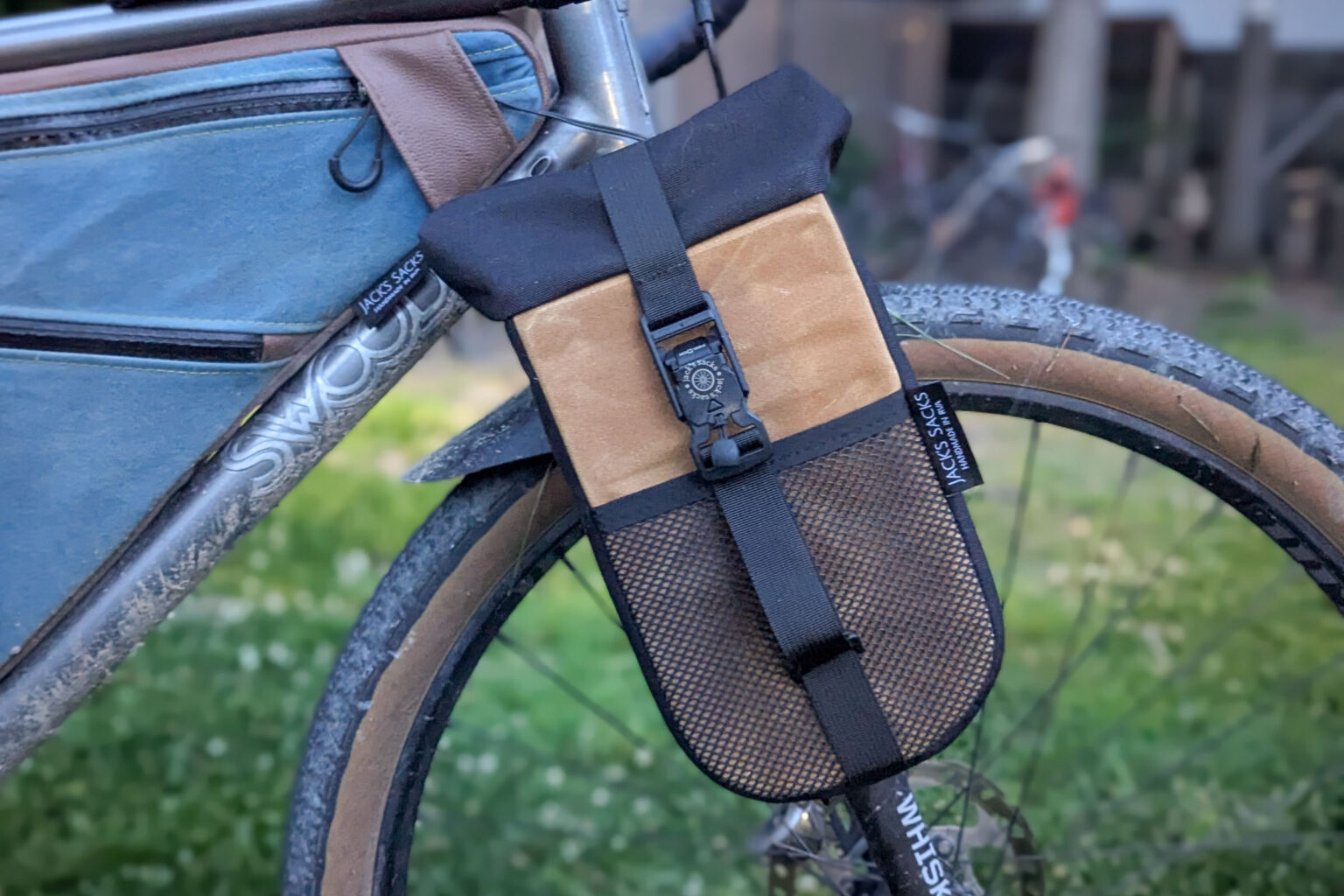 Jack's Sacks Fork Sack with FLiP - BIKEPACKING.com