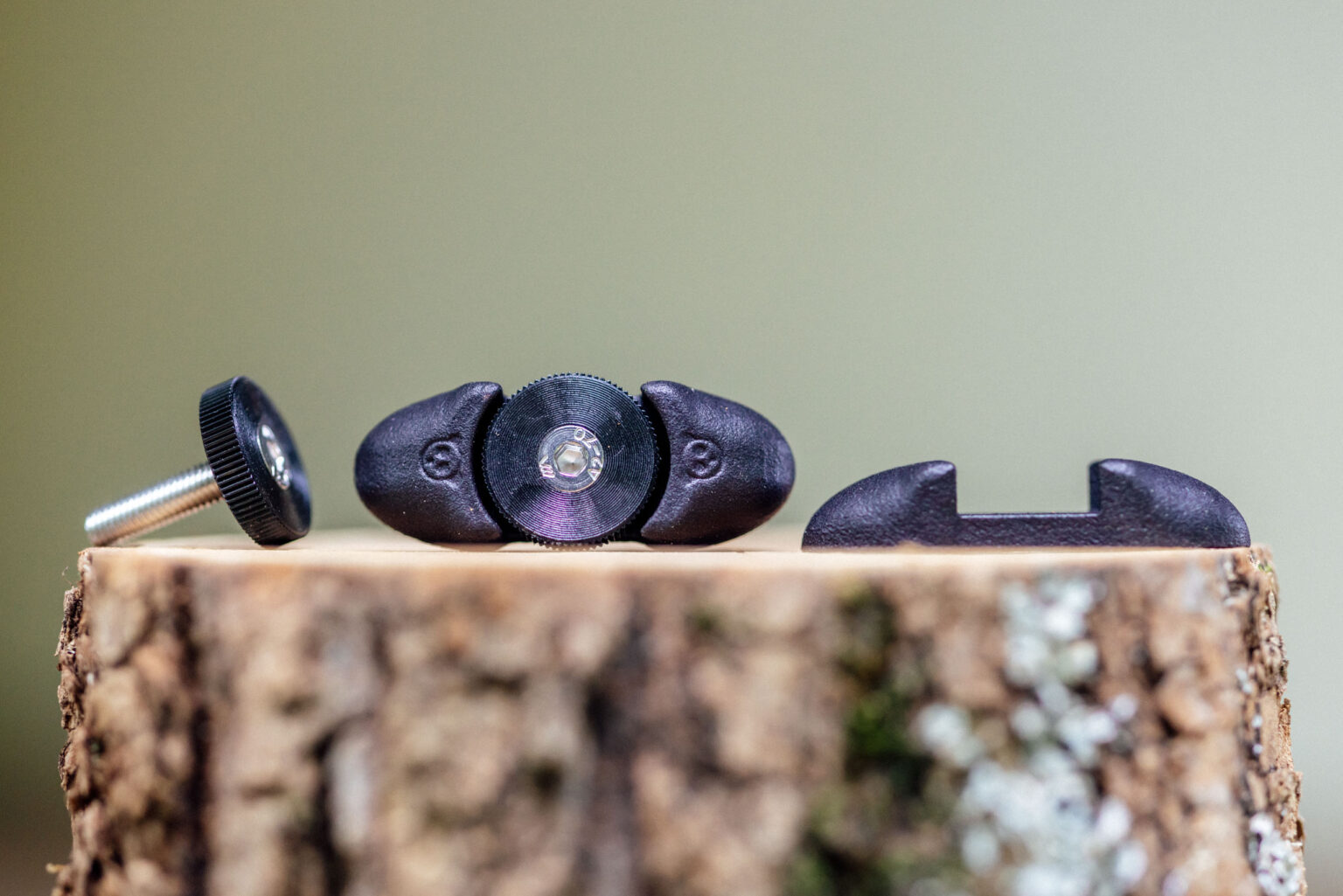 Rogue Panda Frame Bag Thumb Screw Review - BIKEPACKING.com