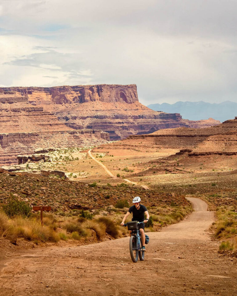 Silent Bikepacking in Utah (Video) - BIKEPACKING.com