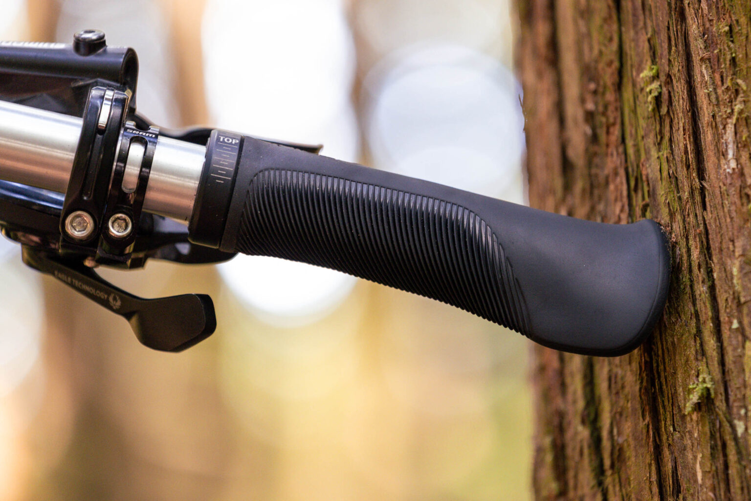 SQlab 710 2.0 Grips Review: Battle of the Mini Wing - BIKEPACKING.com