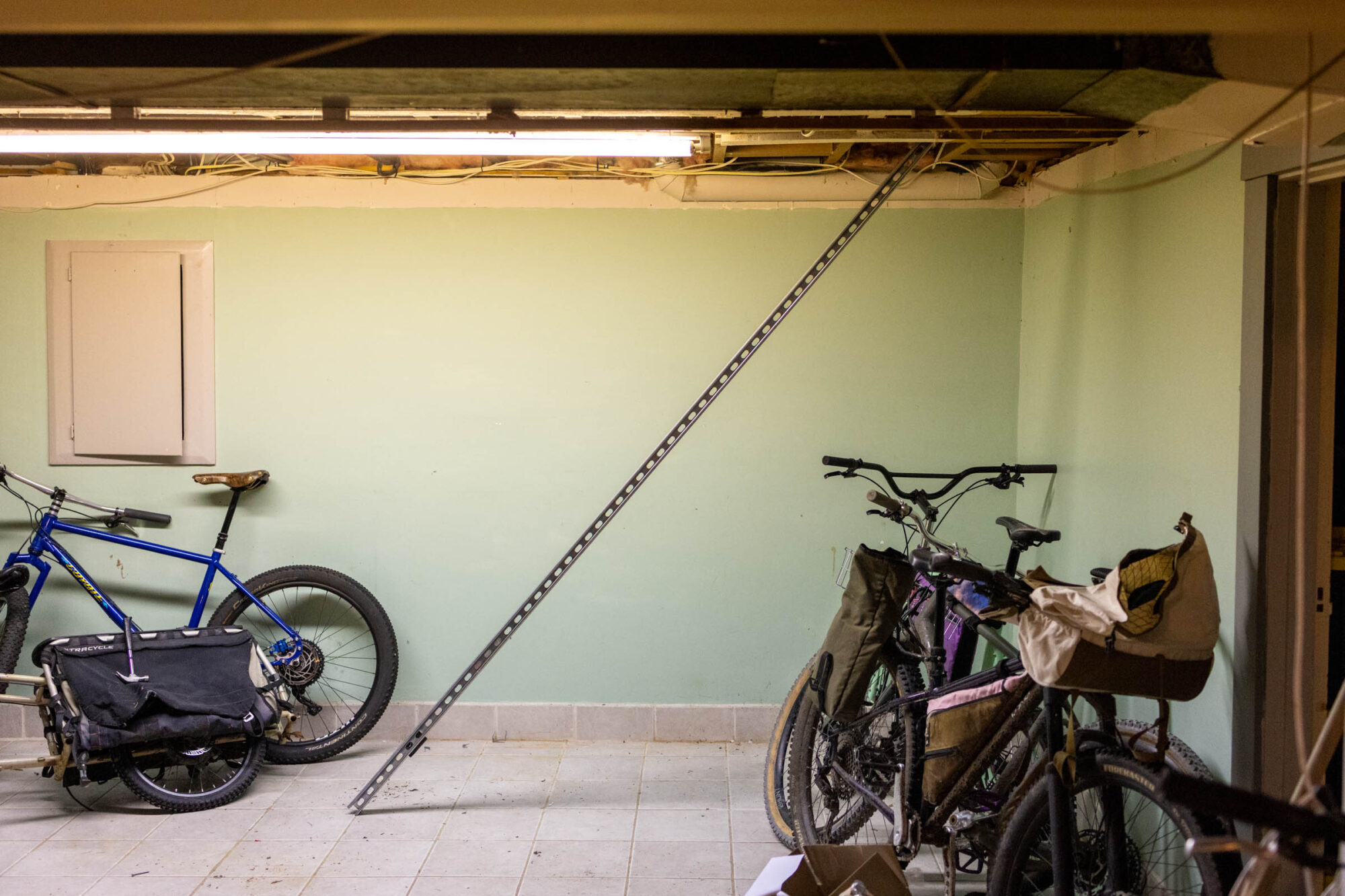 GearBlocks Sliding Bike Storage Review - BIKEPACKING.com