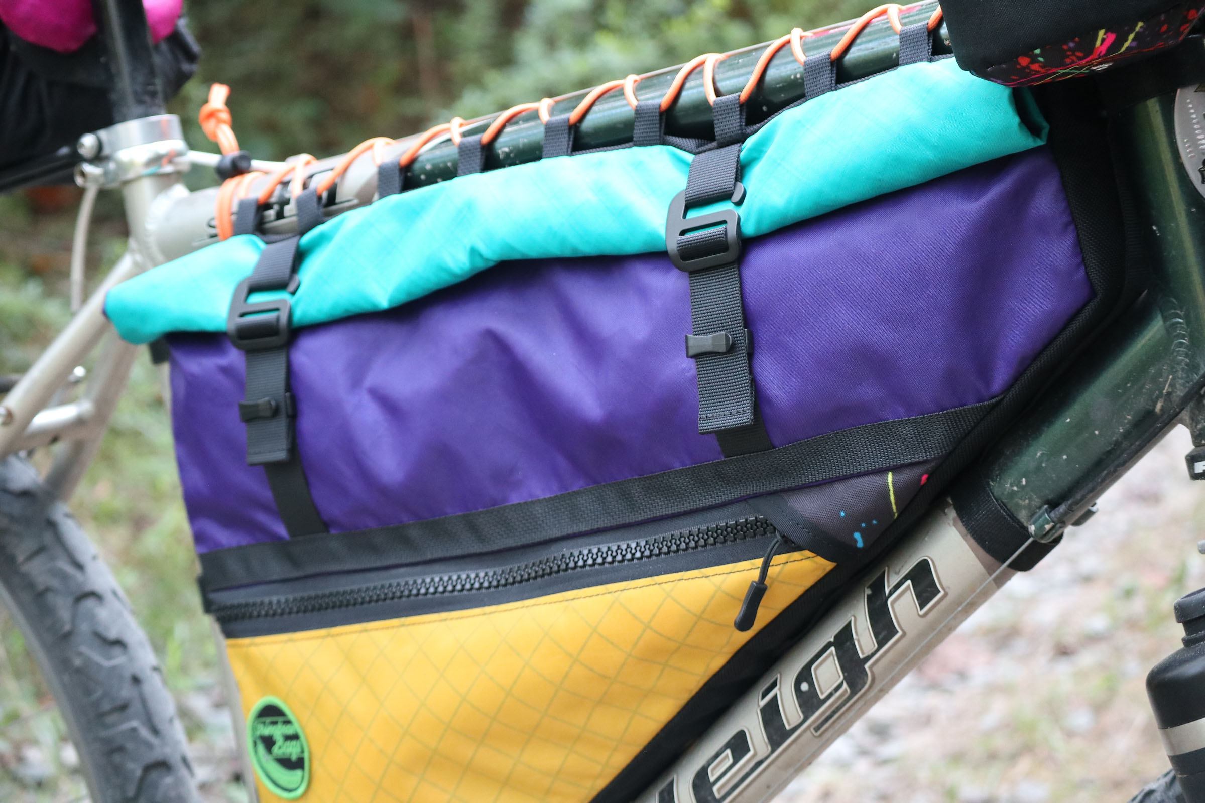 Stringbean Bags Two-Story Roll-Top Frame Bag - BIKEPACKING.com