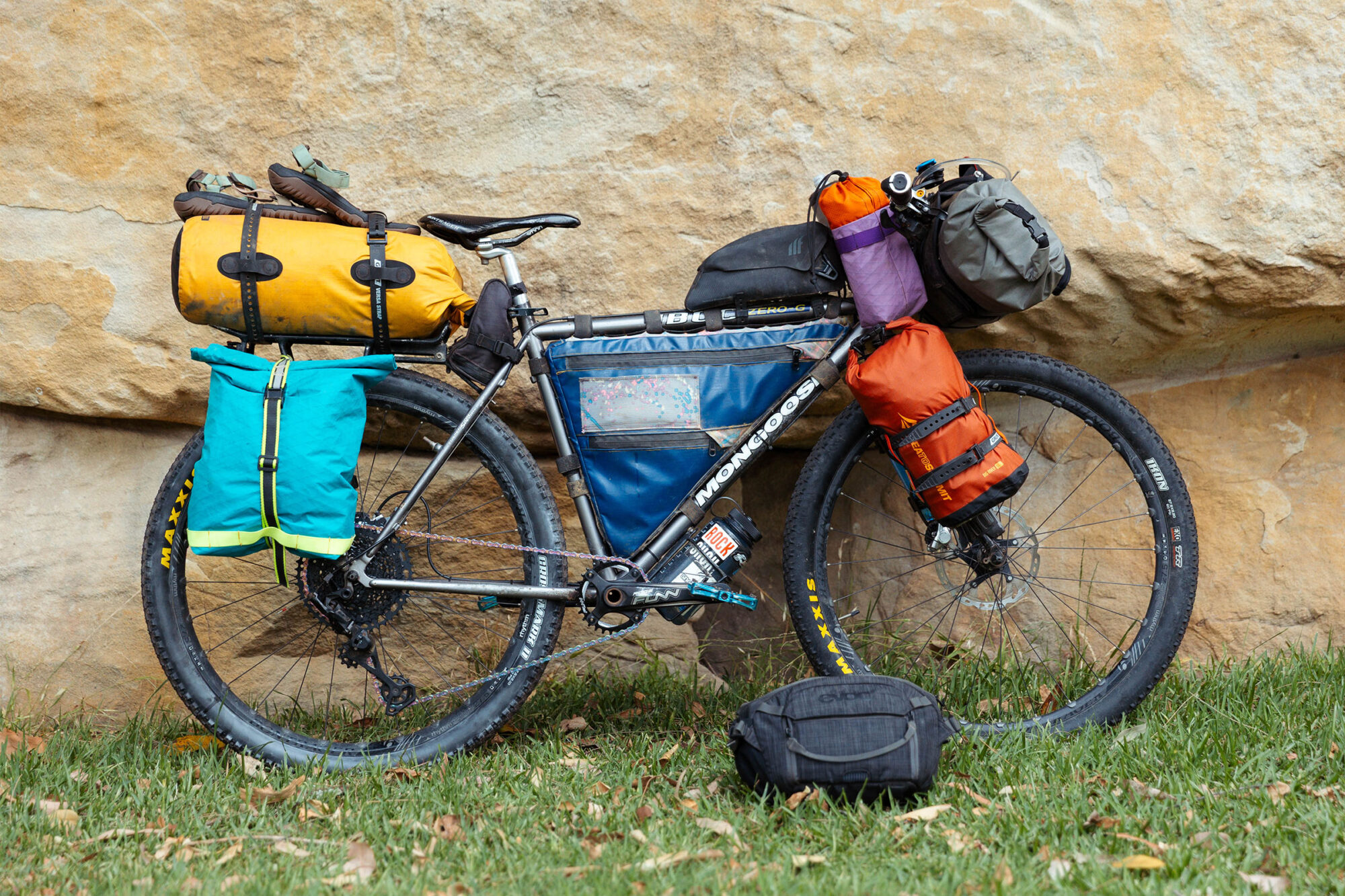 Rigs of the 2025 Hunt 1000 - BIKEPACKING.com