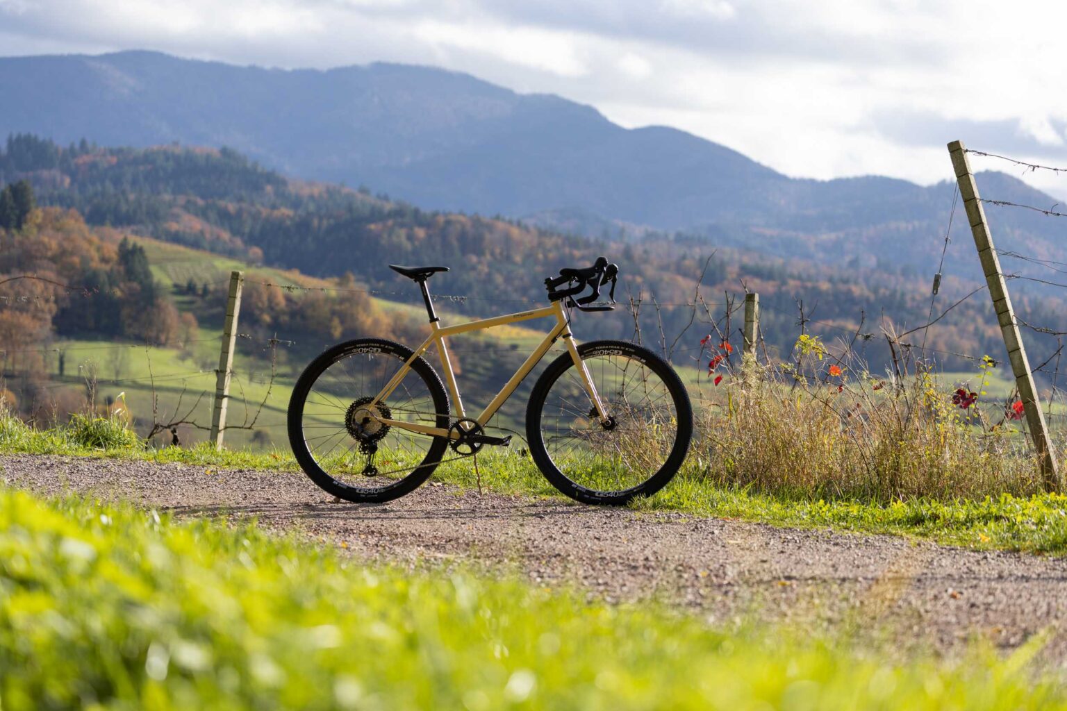 Tout Terrain Vasco GT 28 Select 6.3 - BIKEPACKING.com