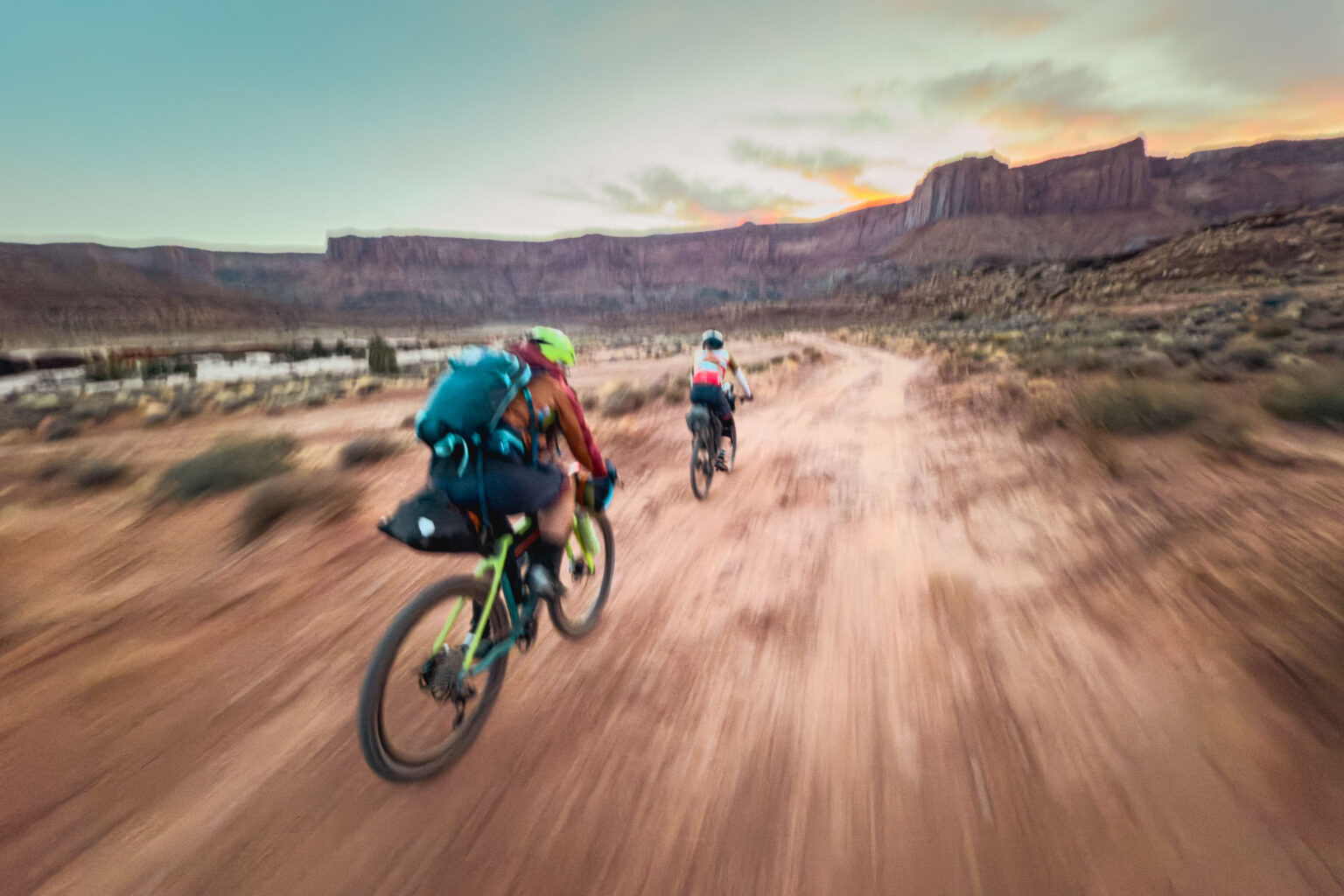 Stephen Fitzgerald's Favorite Gear of 2025 - BIKEPACKING.com