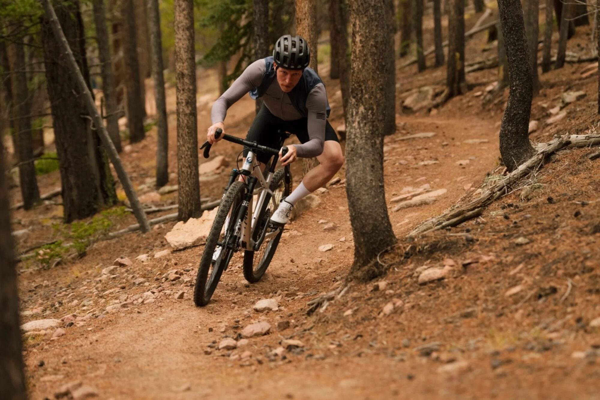 Pivot LES SL Drop Bar - BIKEPACKING.com