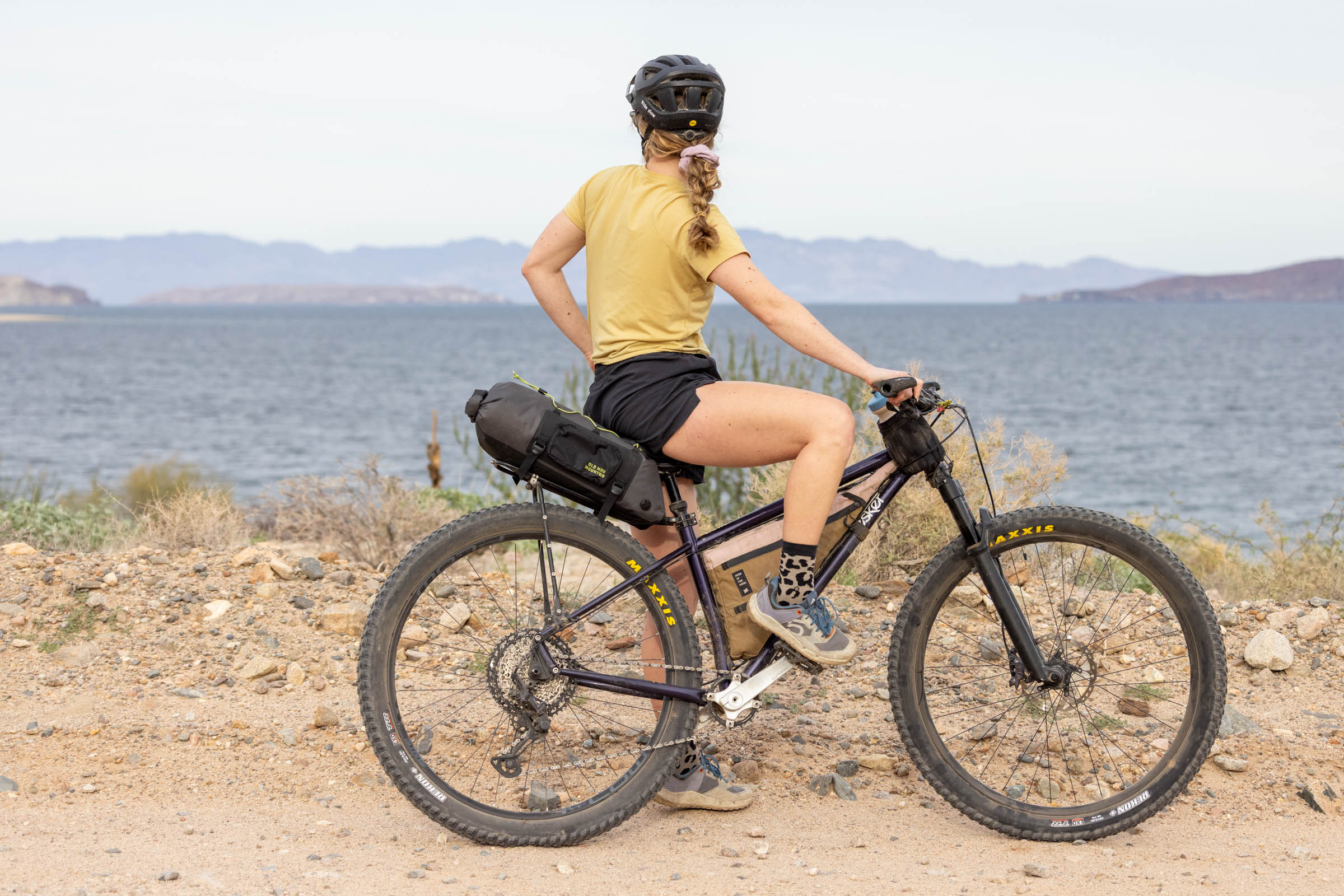 Old Man Mountain 12L Atlas Rack Pack Review - BIKEPACKING.com