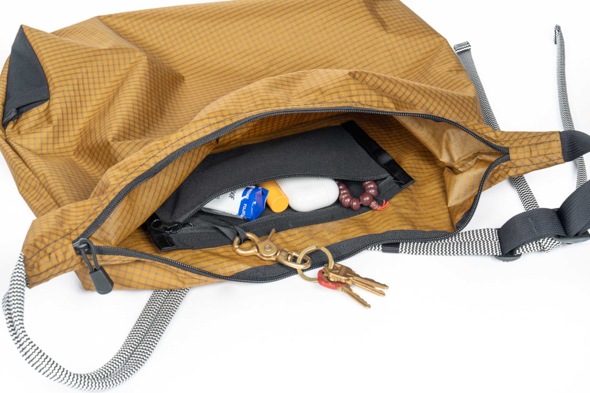 Outer Shell Magic Tote - BIKEPACKING.com