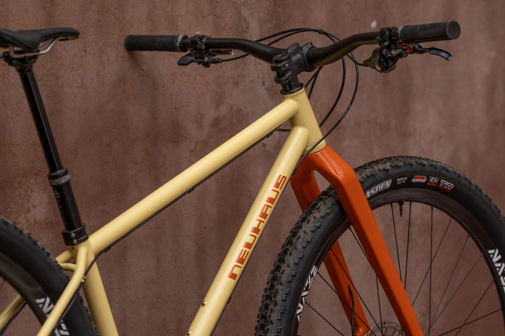 Neuhaus NOVA32 - BIKEPACKING.com